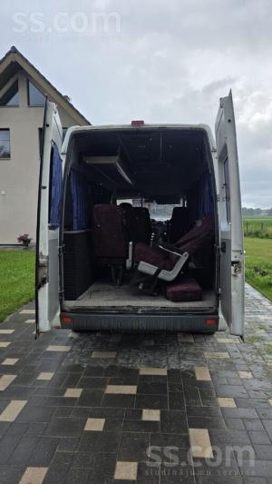 Balts Mercedes-Benz Sprinter 2004 Liepāja, ar dzinēja tilpumu 2.20 L un nobraukumu 487 tūkst. km par 4000 €, foto 9 vietnē AUTOMOTO.COM.LV