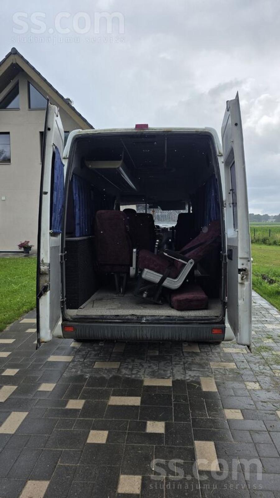 Balts Mercedes-Benz Sprinter 2004 Liepāja, ar dzinēja tilpumu 2.20 L un nobraukumu 487 tūkst. km par 4000 €, foto 9 vietnē AUTOMOTO.COM.LV