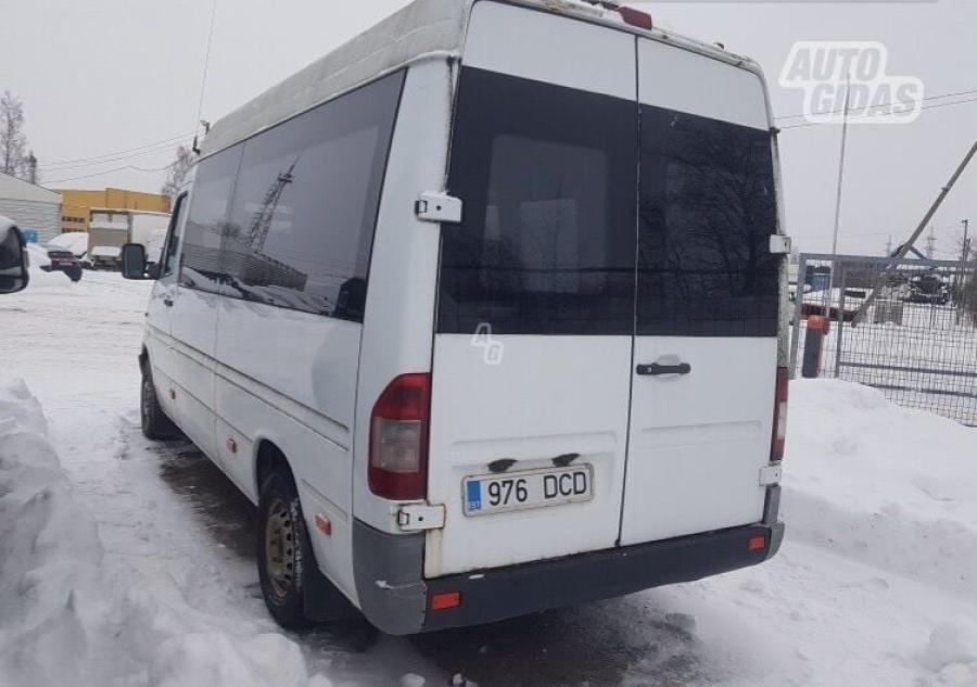 Balts Mercedes-Benz Sprinter 2005 Panevēža, ar dzinēja tilpumu 2.70 L un nobraukumu 643 tūkst. km par 3000 €, foto 7 vietnē AUTOMOTO.COM.LV