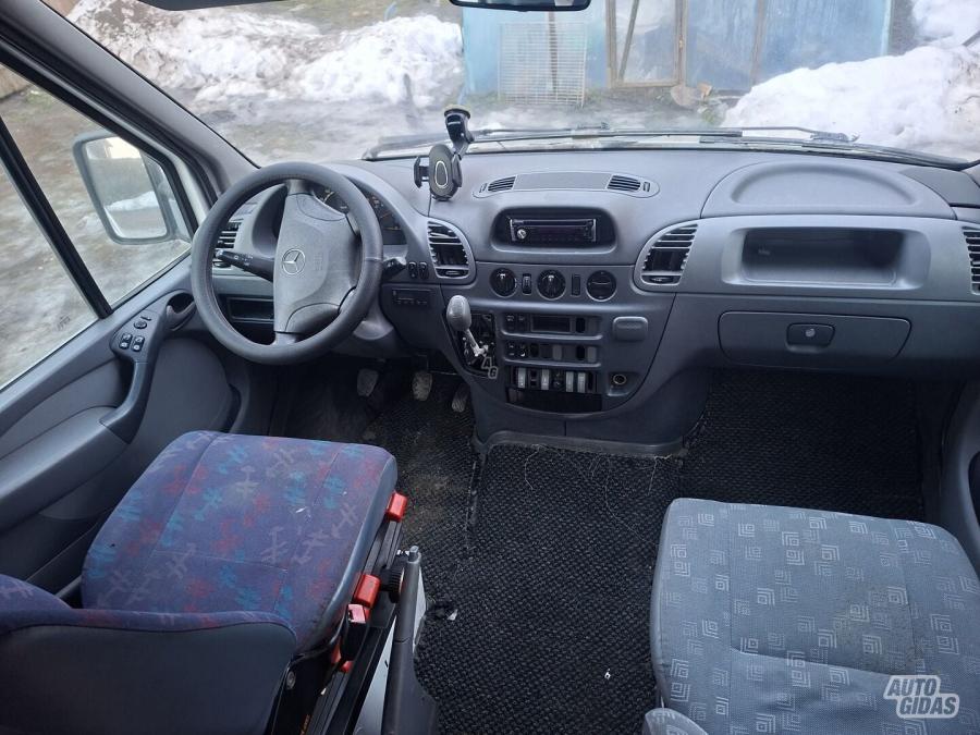 Balts Mercedes-Benz Sprinter 2005 Panevēža, ar dzinēja tilpumu 2.70 L un nobraukumu 643 tūkst. km par 3000 €, foto 15 vietnē AUTOMOTO.COM.LV