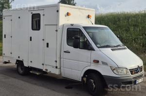 White Mercedes-Benz Sprinter 2005 in Riga, with an engine capacity of 2.20 L and mileage of 400 thousand km for 6000 €, photo  on AUTOMOTO.COM.LV