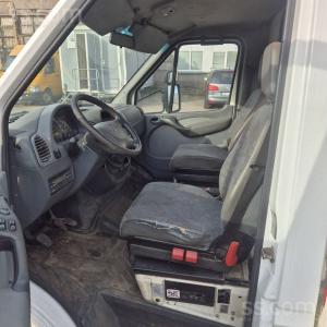 Balts Mercedes-Benz Sprinter 2005 Rīga, ar dzinēja tilpumu 2.20 L un nobraukumu 400 tūkst. km par 6000 €, foto 6 vietnē AUTOMOTO.COM.LV