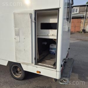 Balts Mercedes-Benz Sprinter 2005 Rīga, ar dzinēja tilpumu 2.20 L un nobraukumu 400 tūkst. km par 6000 €, foto 7 vietnē AUTOMOTO.COM.LV