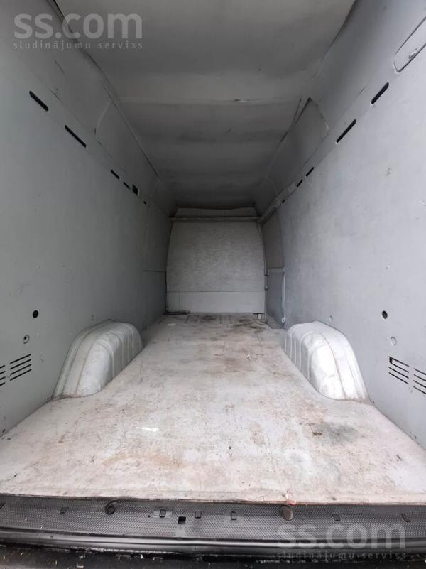 Balts Mercedes-Benz Sprinter 2005 Rīga, ar dzinēja tilpumu 2.20 L un nobraukumu 0 tūkst. km par 3950 €, foto 7 vietnē AUTOMOTO.COM.LV