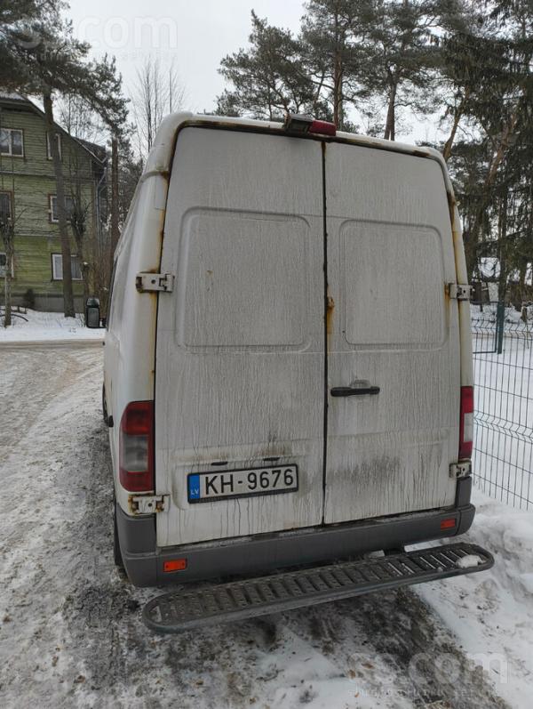 Белый Мерседес Спринтер 2006 в Юрмала, объемом двигателя 2.20 л и пробегом 334 тыс. км за 3100 €, фото 4 на AUTOMOTO.COM.LV