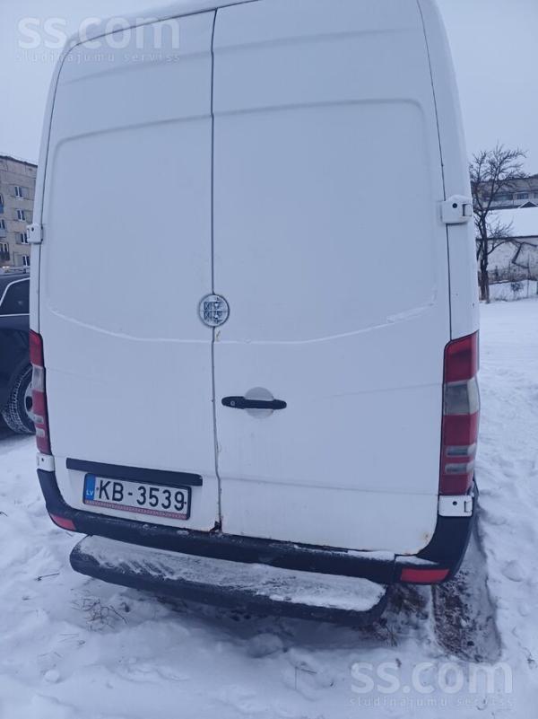 Balts Mercedes-Benz Sprinter 2007 Jēkabpils, ar dzinēja tilpumu 2.20 L un nobraukumu 385 tūkst. km par 4500 €, foto 3 vietnē AUTOMOTO.COM.LV