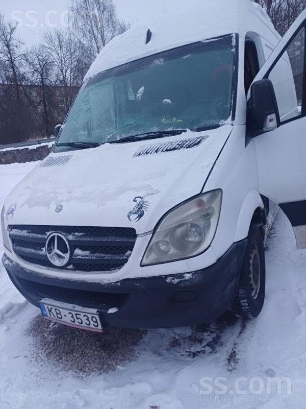 Balts Mercedes-Benz Sprinter 2007 Jēkabpils, ar dzinēja tilpumu 2.20 L un nobraukumu 385 tūkst. km par 4500 €, foto 7 vietnē AUTOMOTO.COM.LV