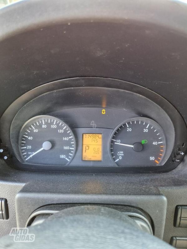 White Mercedes-Benz Sprinter 2007 in Pakruojis, with an engine capacity of 2.20 L and mileage of 715 thousand km for 9000 €, photo 8 on AUTOMOTO.COM.LV