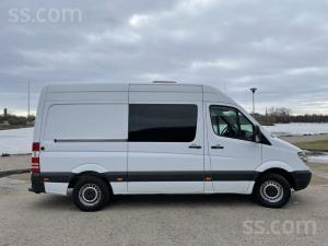 White Mercedes-Benz Sprinter 2007 in Riga, with an engine capacity of 2.20 L and mileage of 209 thousand km for 8900 €, photo 3 on AUTOMOTO.COM.LV
