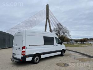 White Mercedes-Benz Sprinter 2007 in Riga, with an engine capacity of 2.20 L and mileage of 209 thousand km for 8900 €, photo 4 on AUTOMOTO.COM.LV