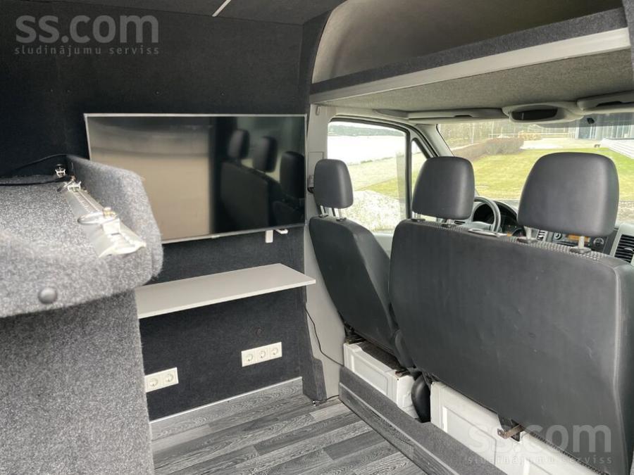White Mercedes-Benz Sprinter 2007 in Riga, with an engine capacity of 2.20 L and mileage of 209 thousand km for 8900 €, photo 13 on AUTOMOTO.COM.LV