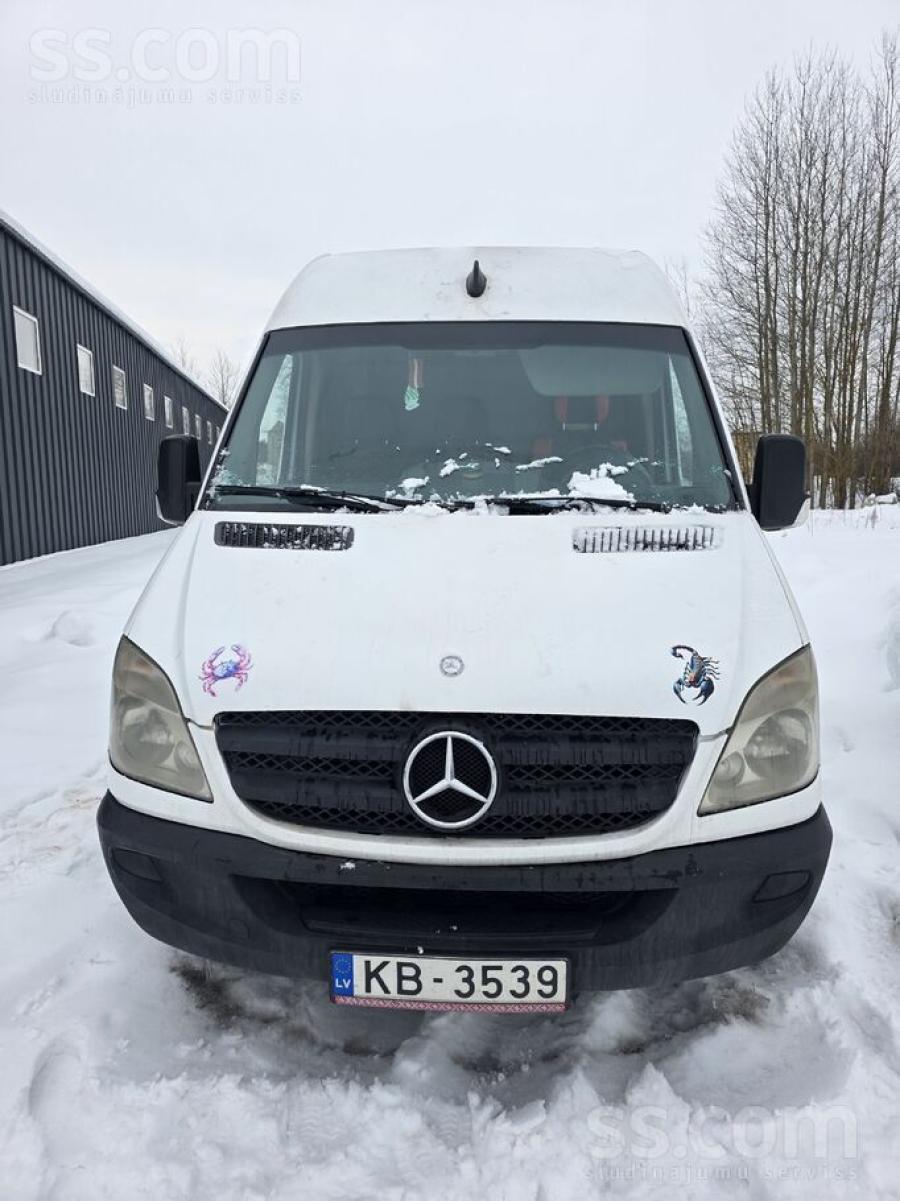 Balts Mercedes-Benz Sprinter 2007 Daugavpils, ar dzinēja tilpumu 2.10 L un nobraukumu 385 tūkst. km par 3300 €, foto 3 vietnē AUTOMOTO.COM.LV