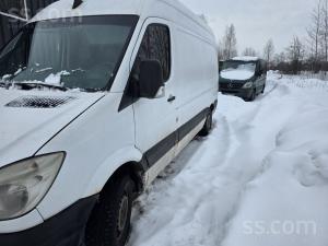 Balts Mercedes-Benz Sprinter 2007 Daugavpils, ar dzinēja tilpumu 2.10 L un nobraukumu 385 tūkst. km par 3300 €, foto 4 vietnē AUTOMOTO.COM.LV