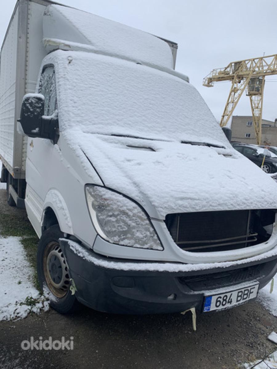 White Mercedes-Benz Sprinter 2007 in Narva, with an engine capacity of 2.10 L and mileage of 289 thousand km for 5000 €, photo 9 on AUTOMOTO.COM.LV