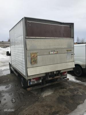 White Mercedes-Benz Sprinter 2007 in Narva, with an engine capacity of 2.10 L and mileage of 289 thousand km for 5000 €, photo 11 on AUTOMOTO.COM.LV