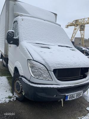 White Mercedes-Benz Sprinter 2007 in Narva, with an engine capacity of 2.10 L and mileage of 289 thousand km for 5000 €, photo 17 on AUTOMOTO.COM.LV