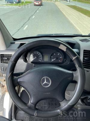 White Mercedes-Benz Sprinter 2007 in Riga, with an engine capacity of 2.20 L and mileage of 310 thousand km for 3000 €, photo 7 on AUTOMOTO.COM.LV