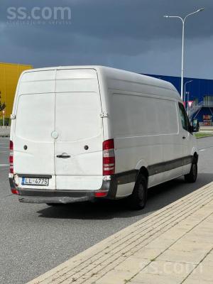 White Mercedes-Benz Sprinter 2007 in Riga, with an engine capacity of 2.20 L and mileage of 310 thousand km for 3000 €, photo 13 on AUTOMOTO.COM.LV