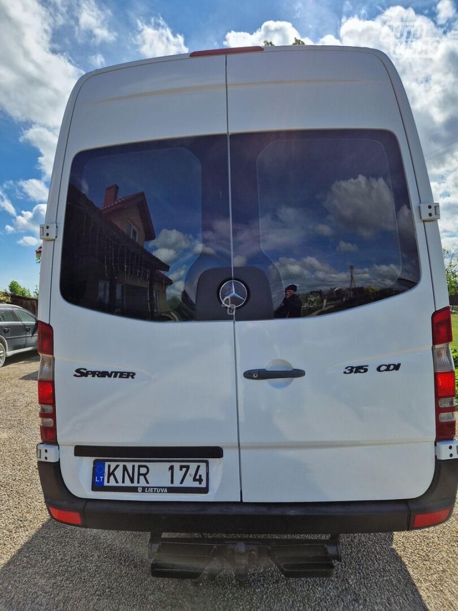 Balts Mercedes-Benz Sprinter 2007 Pakruojis, ar dzinēja tilpumu 2.20 L un nobraukumu 715 tūkst. km par 7200 €, foto 6 vietnē AUTOMOTO.COM.LV