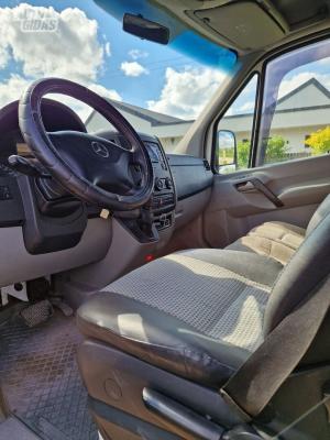 Balts Mercedes-Benz Sprinter 2007 Pakruojis, ar dzinēja tilpumu 2.20 L un nobraukumu 715 tūkst. km par 7200 €, foto 8 vietnē AUTOMOTO.COM.LV