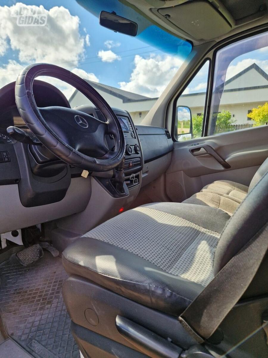 Balts Mercedes-Benz Sprinter 2007 Pakruojis, ar dzinēja tilpumu 2.20 L un nobraukumu 715 tūkst. km par 7200 €, foto 8 vietnē AUTOMOTO.COM.LV