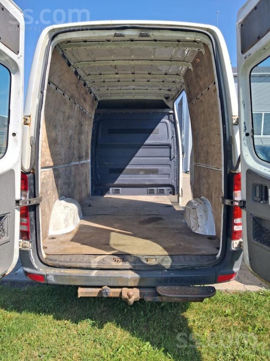 Balts Mercedes-Benz Sprinter 2007 Jūrmala, ar dzinēja tilpumu 3.00 L un nobraukumu 341 tūkst. km par 3900 €, foto 7 vietnē AUTOMOTO.COM.LV