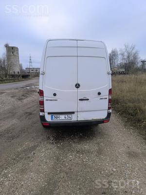 Balts Mercedes-Benz Sprinter 2008 Liepāja, ar dzinēja tilpumu 2.20 L un nobraukumu 376 tūkst. km par 4000 €, foto 4 vietnē AUTOMOTO.COM.LV