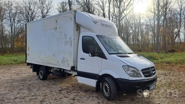 Balts Mercedes-Benz Sprinter 2008 Rīga, ar dzinēja tilpumu 2.20 L un nobraukumu 586 tūkst. km par 5300 €, foto 1 vietnē AUTOMOTO.COM.LV