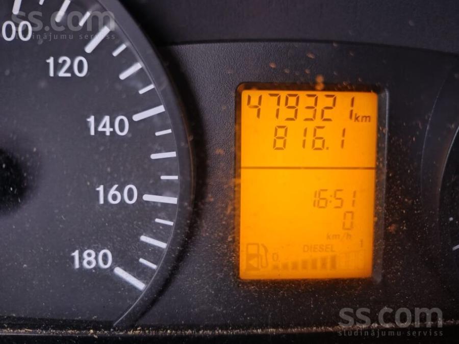 White Mercedes-Benz Sprinter 2008 in Cesis, with an engine capacity of 2.10 L and mileage of 479 thousand km for 5000 €, photo 9 on AUTOMOTO.COM.LV