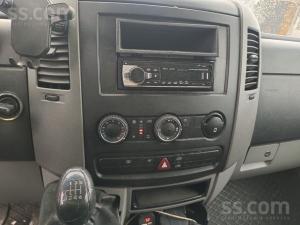White Mercedes-Benz Sprinter 2008 in Cesis, with an engine capacity of 2.10 L and mileage of 479 thousand km for 5000 €, photo 10 on AUTOMOTO.COM.LV
