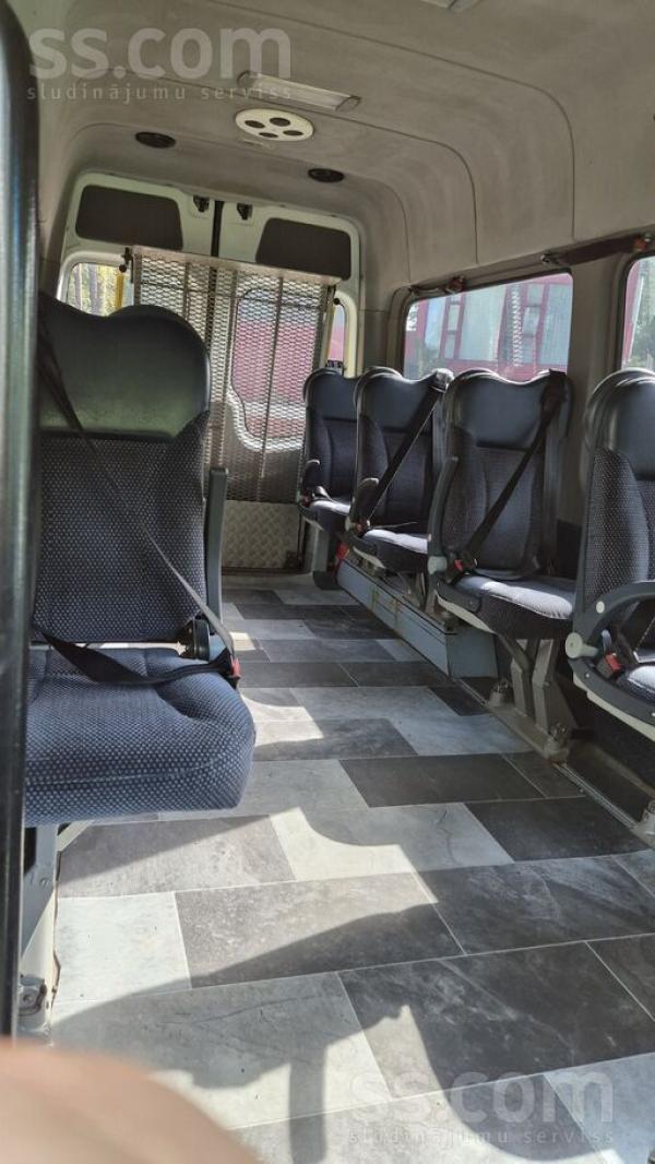 Balts Mercedes-Benz Sprinter 2008 Rīga, ar dzinēja tilpumu 2.20 L un nobraukumu 440 tūkst. km par 5000 €, foto 6 vietnē AUTOMOTO.COM.LV