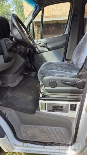 Balts Mercedes-Benz Sprinter 2008 Rīga, ar dzinēja tilpumu 2.20 L un nobraukumu 440 tūkst. km par 4500 €, foto 7 vietnē AUTOMOTO.COM.LV