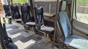 Balts Mercedes-Benz Sprinter 2008 Rīga, ar dzinēja tilpumu 2.20 L un nobraukumu 440 tūkst. km par 4500 €, foto 8 vietnē AUTOMOTO.COM.LV