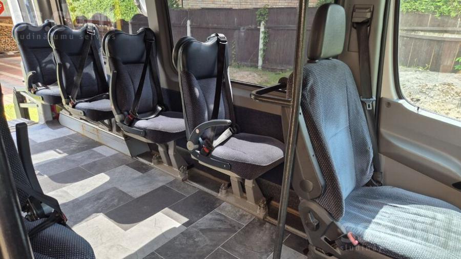 Balts Mercedes-Benz Sprinter 2008 Rīga, ar dzinēja tilpumu 2.20 L un nobraukumu 440 tūkst. km par 4500 €, foto 8 vietnē AUTOMOTO.COM.LV