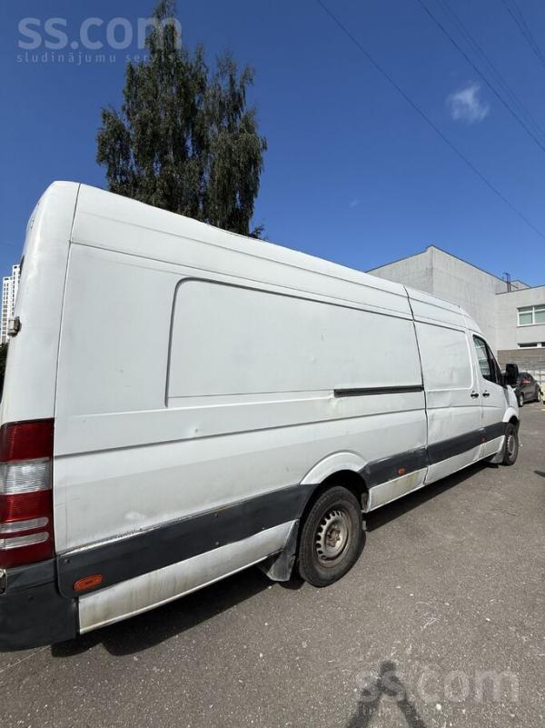 Balts Mercedes-Benz Sprinter 2008 Rīga, ar dzinēja tilpumu 2.20 L un nobraukumu 666 tūkst. km par 4700 €, foto 1 vietnē AUTOMOTO.COM.LV