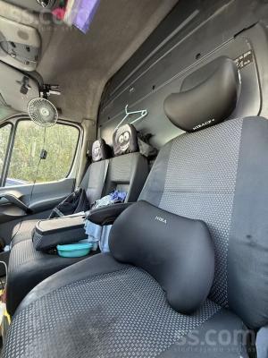 Balts Mercedes-Benz Sprinter 2008 Rīga, ar dzinēja tilpumu 2.20 L un nobraukumu 666 tūkst. km par 4700 €, foto 8 vietnē AUTOMOTO.COM.LV