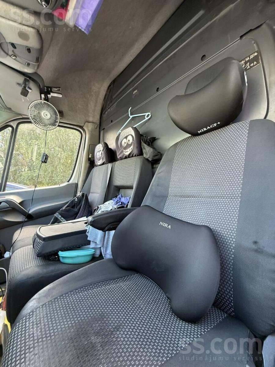 Balts Mercedes-Benz Sprinter 2008 Rīga, ar dzinēja tilpumu 2.20 L un nobraukumu 666 tūkst. km par 4700 €, foto 8 vietnē AUTOMOTO.COM.LV