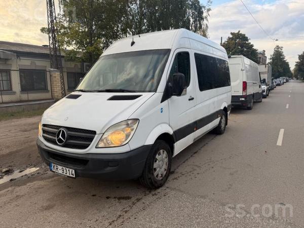 White Mercedes-Benz Sprinter 2008 in Riga, with an engine capacity of 2.20 L and mileage of 441 thousand km for 5700 €, photo 5 on AUTOMOTO.COM.LV