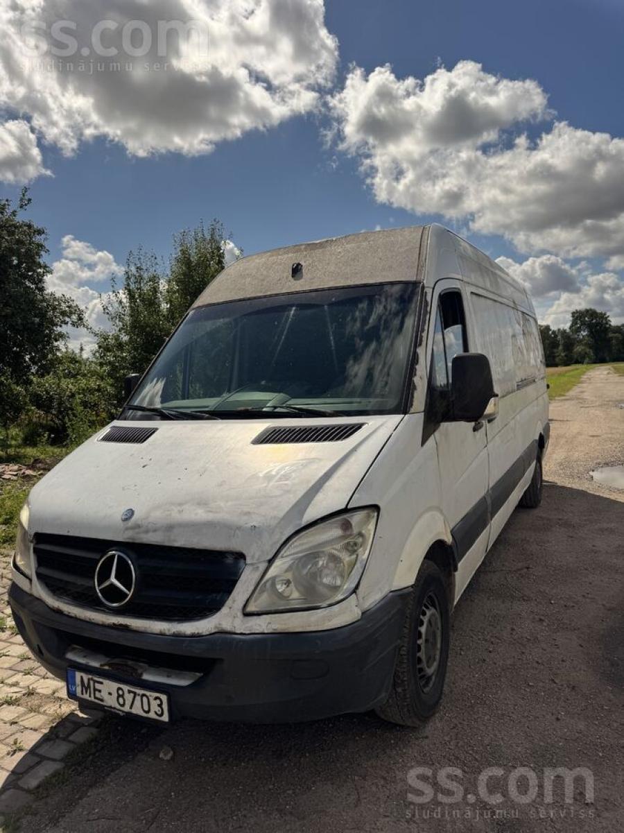 Balts Mercedes-Benz Sprinter 2009 Rīga, ar dzinēja tilpumu 2.20 L un nobraukumu 570 tūkst. km par 3100 €, foto 3 vietnē AUTOMOTO.COM.LV