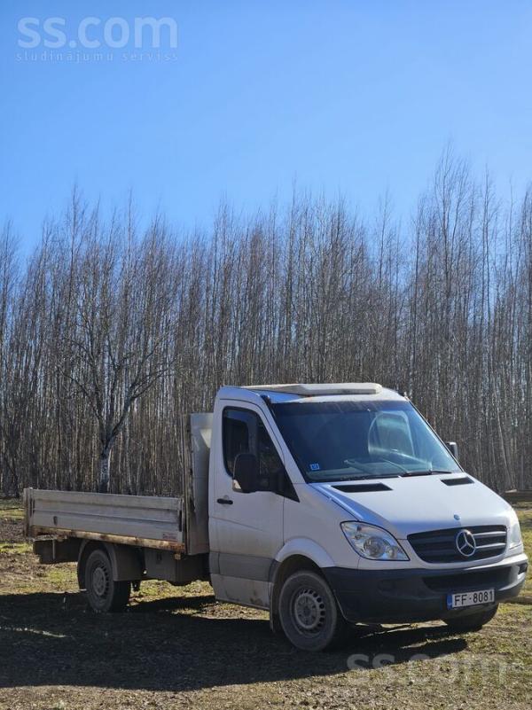 Balts Mercedes-Benz Sprinter 2010 Ogre, ar dzinēja tilpumu 2.20 L un nobraukumu 550 tūkst. km par 7000 €, foto 4 vietnē AUTOMOTO.COM.LV