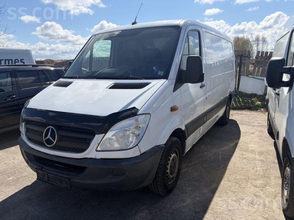 Balts Mercedes-Benz Sprinter 2010 Rīga, ar dzinēja tilpumu 2.20 L un nobraukumu 0 tūkst. km par 4990 €, foto 2 vietnē AUTOMOTO.COM.LV