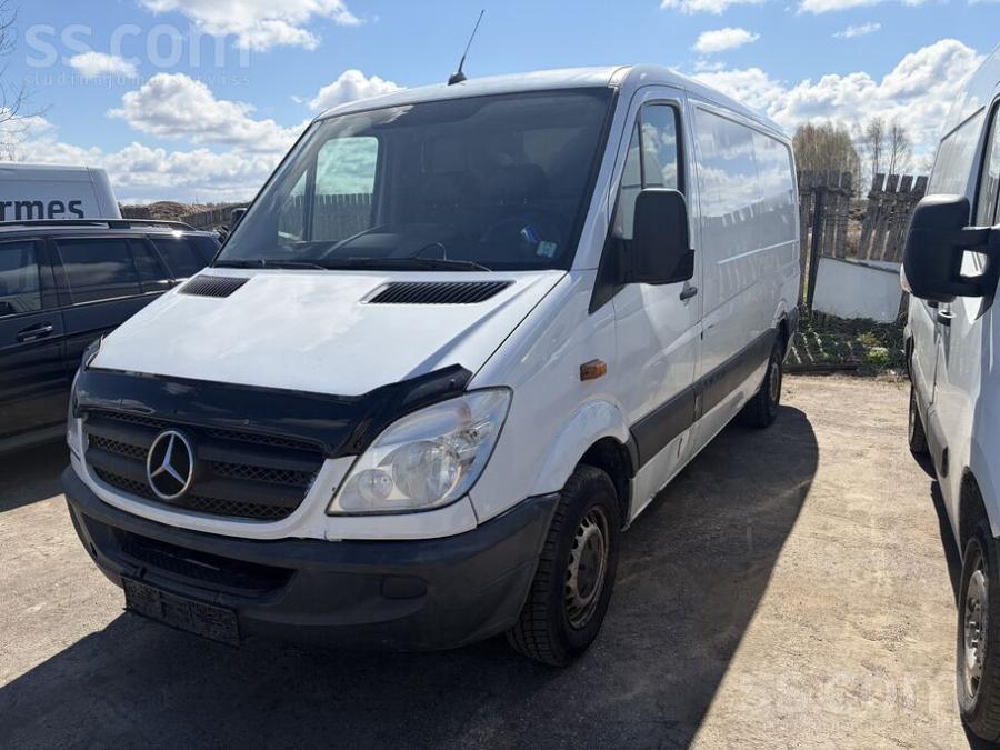 Balts Mercedes-Benz Sprinter 2010 Rīga, ar dzinēja tilpumu 2.20 L un nobraukumu 0 tūkst. km par 4990 €, foto 3 vietnē AUTOMOTO.COM.LV
