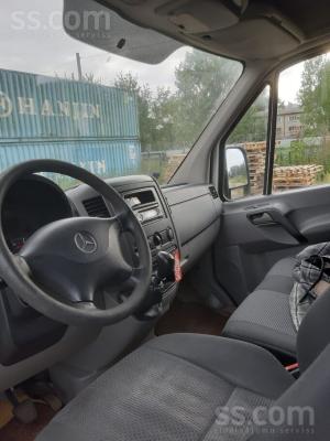 Balts Mercedes-Benz Sprinter 2010 Rīga, ar dzinēja tilpumu 2.20 L un nobraukumu 330 tūkst. km par 6000 €, foto 3 vietnē AUTOMOTO.COM.LV