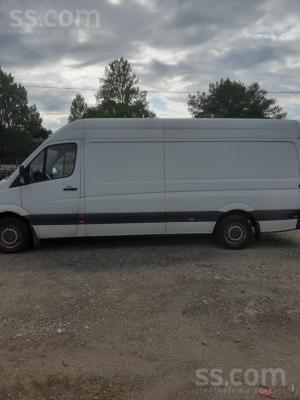 Balts Mercedes-Benz Sprinter 2010 Rīga, ar dzinēja tilpumu 2.20 L un nobraukumu 330 tūkst. km par 6000 €, foto 4 vietnē AUTOMOTO.COM.LV