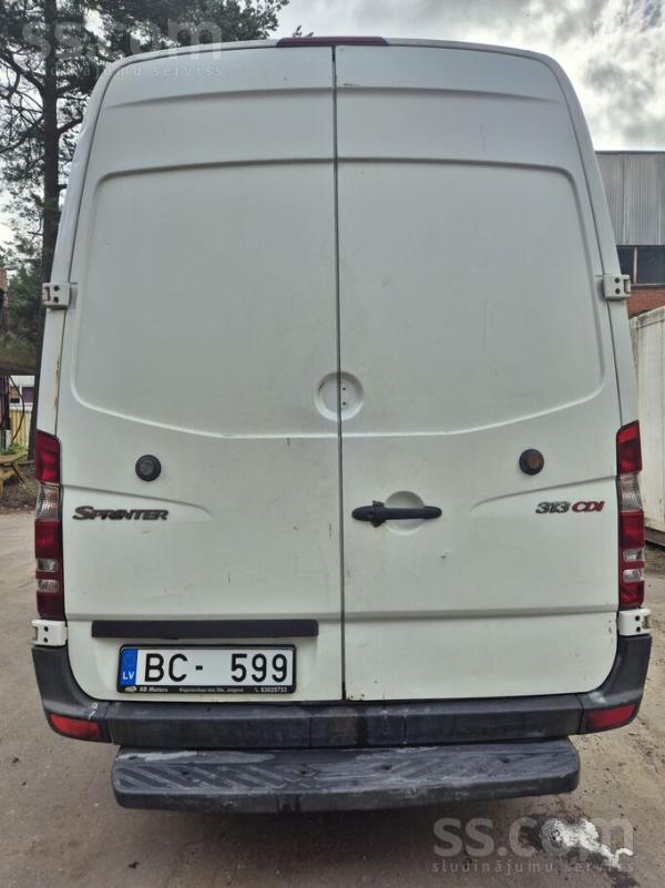 Balts Mercedes-Benz Sprinter 2010 Rīga, ar dzinēja tilpumu 2.20 L un nobraukumu 389 tūkst. km par 3000 €, foto 6 vietnē AUTOMOTO.COM.LV