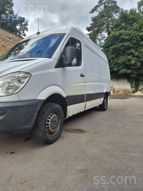 Balts Mercedes-Benz Sprinter 2010 Rīga, ar dzinēja tilpumu 2.20 L un nobraukumu 389 tūkst. km par 3000 €, foto 8 vietnē AUTOMOTO.COM.LV