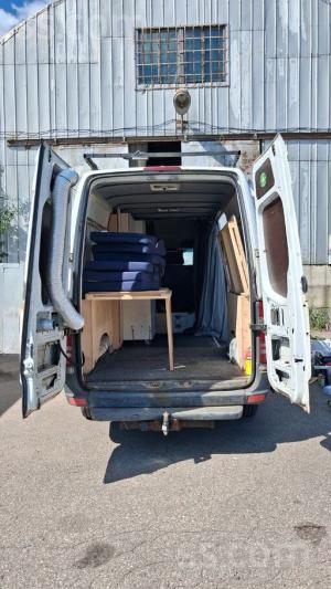 Balts Mercedes-Benz Sprinter 2010 Rīga, ar dzinēja tilpumu 2.20 L un nobraukumu 204 tūkst. km par 2500 €, foto 4 vietnē AUTOMOTO.COM.LV