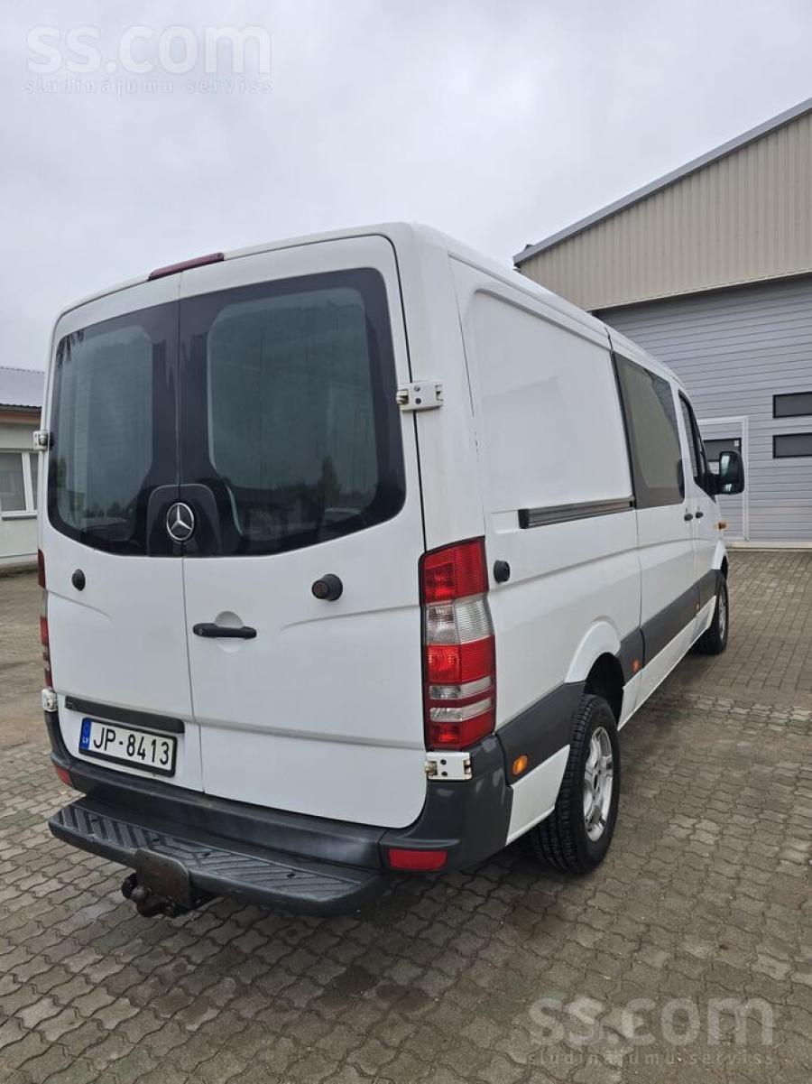 White Mercedes-Benz Sprinter 2010 in Riga, with an engine capacity of 3.00 L and mileage of 333 thousand km for 6851 €, photo 3 on AUTOMOTO.COM.LV