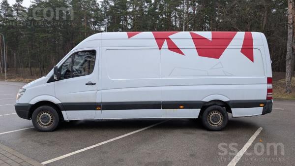 White Mercedes-Benz Sprinter 2011 in Riga, with an engine capacity of 3.00 L and mileage of 547 thousand km for 5250 €, photo 1 on AUTOMOTO.COM.LV