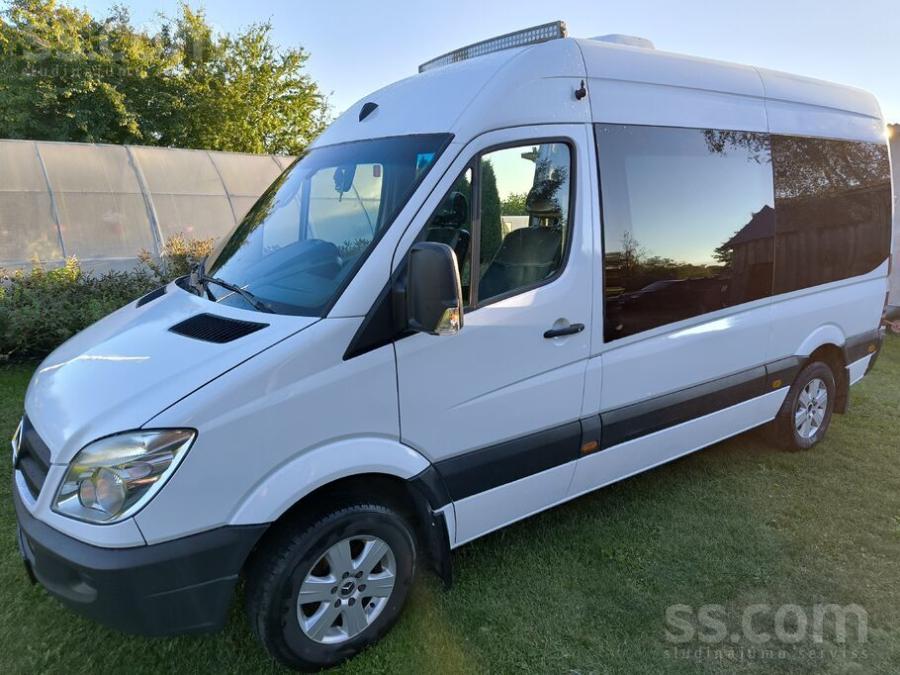 White Mercedes-Benz Sprinter 2011 in Preili, with an engine capacity of 2.20 L and mileage of 567 thousand km for 7500 €, photo 1 on AUTOMOTO.COM.LV